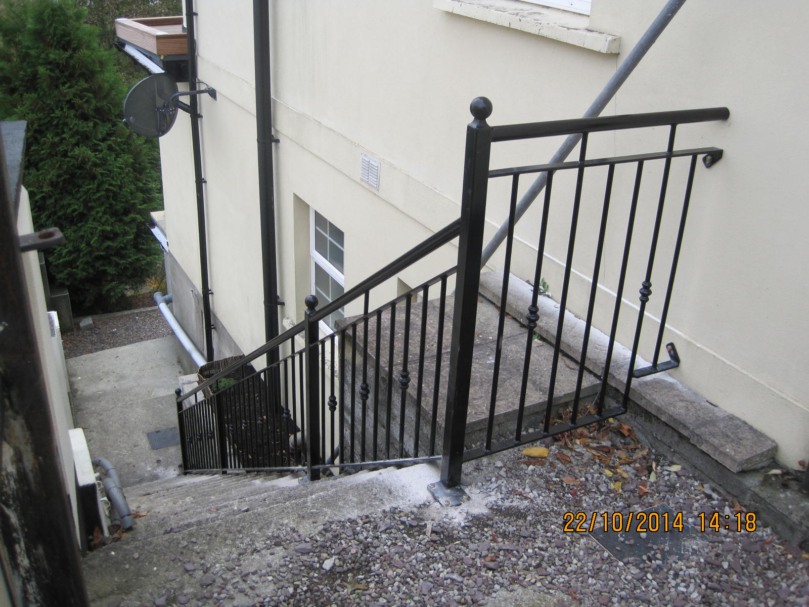 Residential External Handrails - Bernard Spillane Engineering