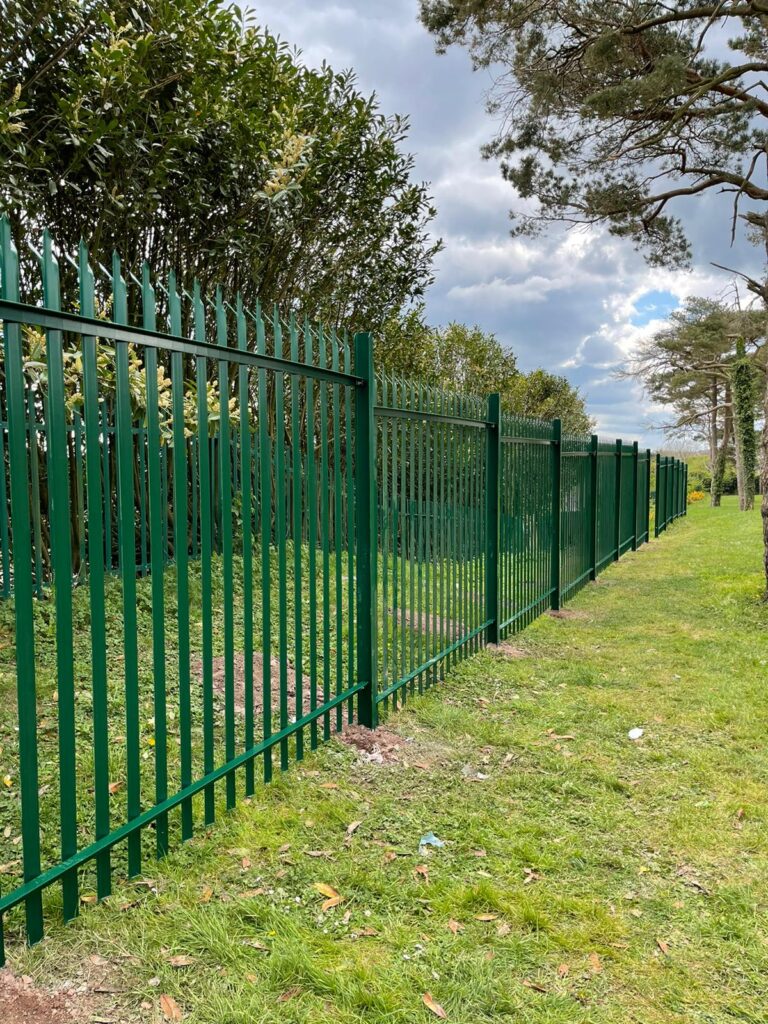 Residential Palisade Fencing - Bernard Spillane Engineering