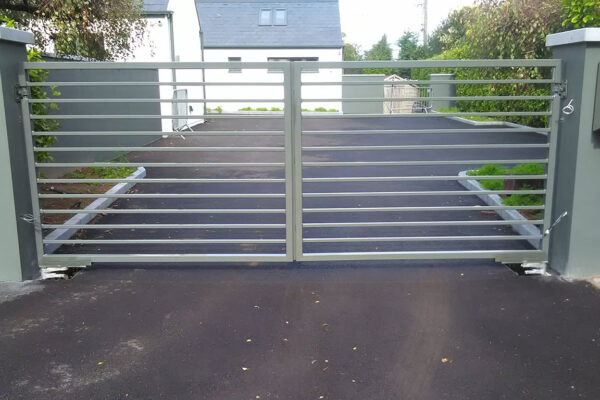 Swing Wrought Iron Gates - Bernard Spillane Engineering