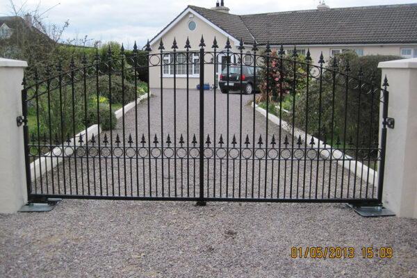 Swing Wrought Iron Gates - Bernard Spillane Engineering