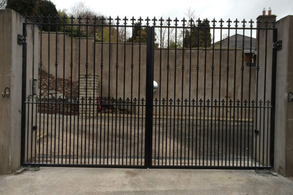 Swing Wrought Iron Gates - Bernard Spillane Engineering