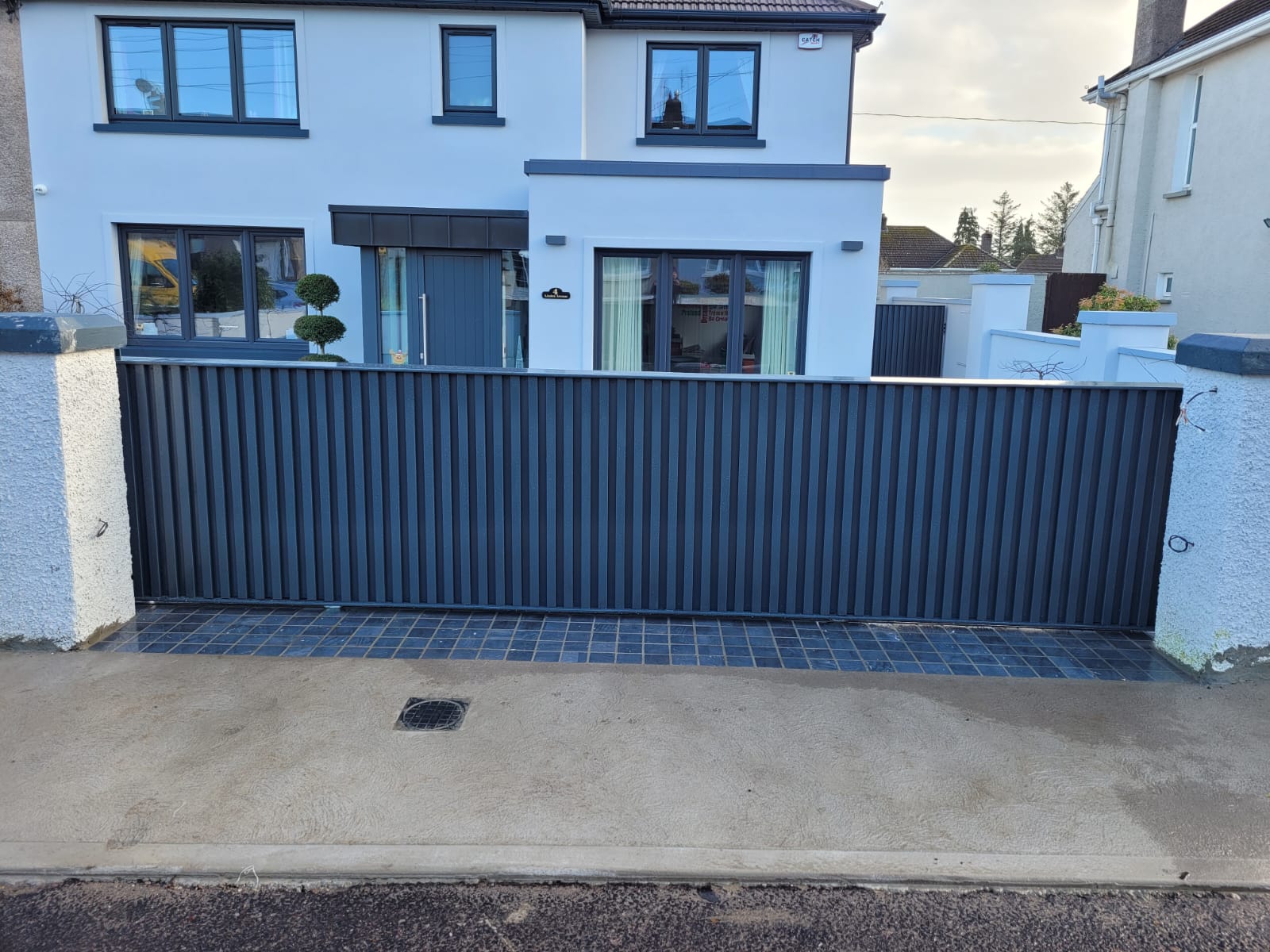 Automated Wrought Iron Gates - Bernard Spillane Engineering